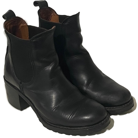 Frye | Shoes | Frye Sabrina Chelsea Black Leather Ankle Boots With ...